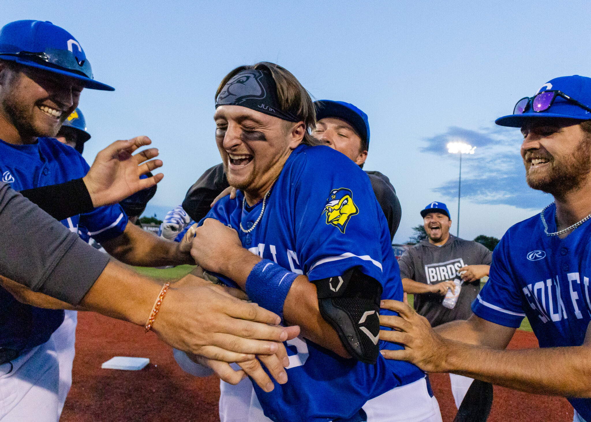 Barth Walks It Off Again, Birds Win Seventh in a Row - Sioux Falls Canaries