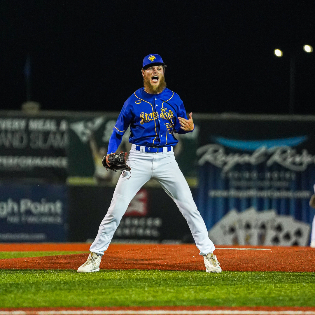 Canaries Rally Past Defending Champs on Jabari Henry Night - Sioux ...